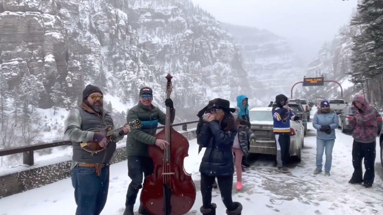 Meet the Elk Range Band who’s impromptu performance on a Snowy Colorado ...